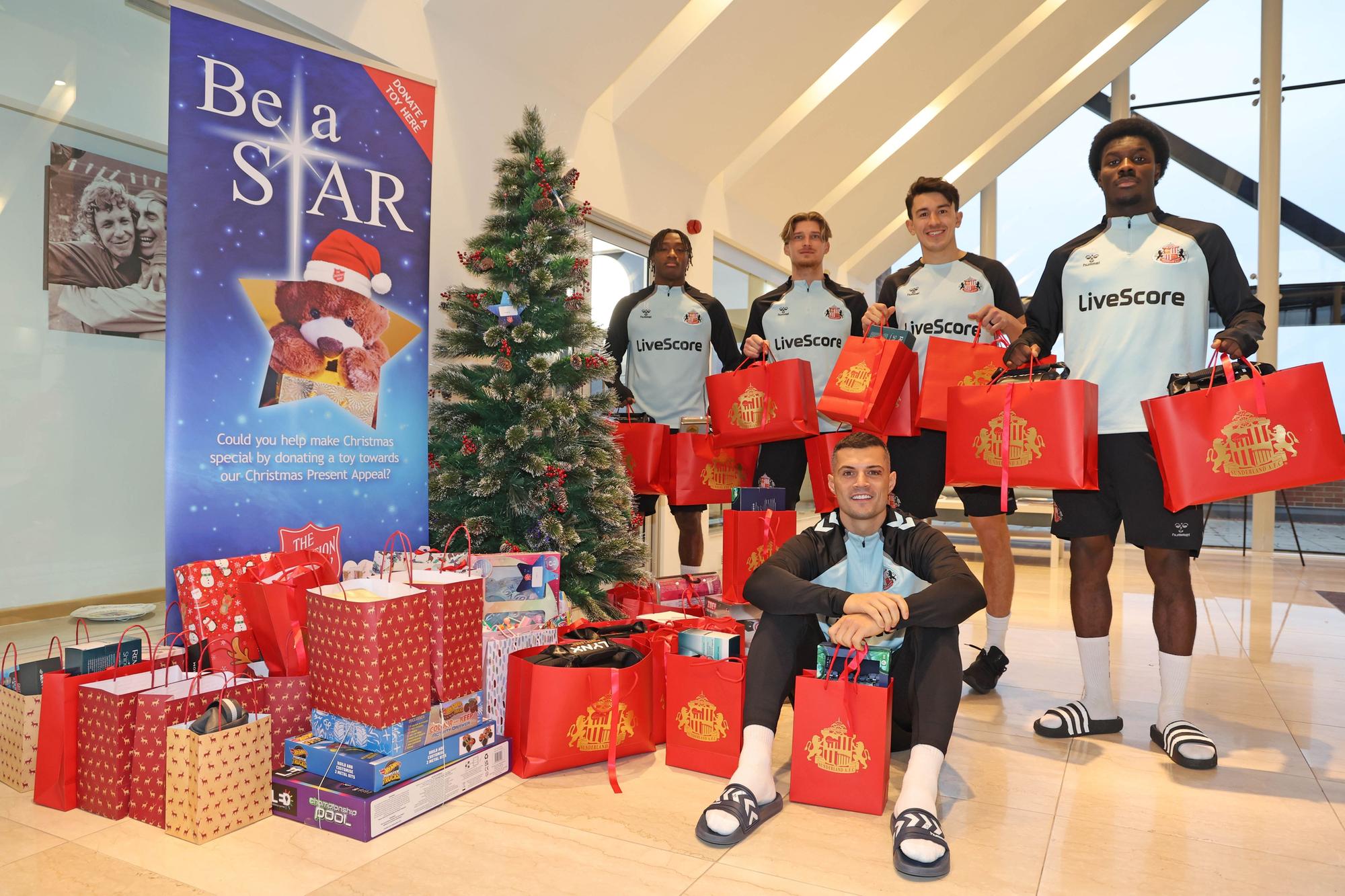 Sunderland AFC footballers boost Salvation Army appeal