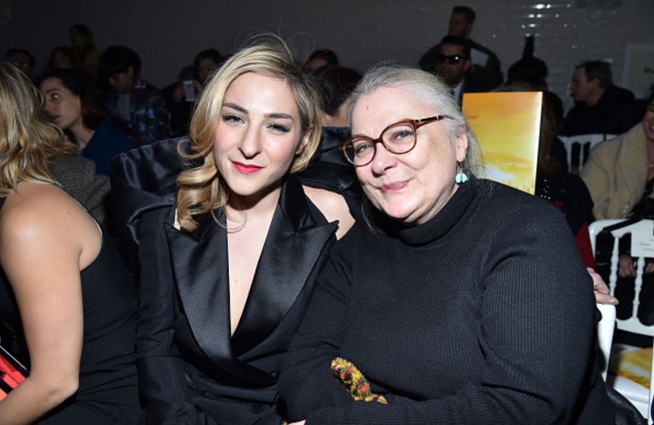 Marilou Berry se confie en toute sincérité sur sa relation avec sa mère ...