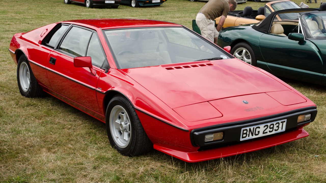 How the 1978 Lotus Esprit turned wedge into weapon