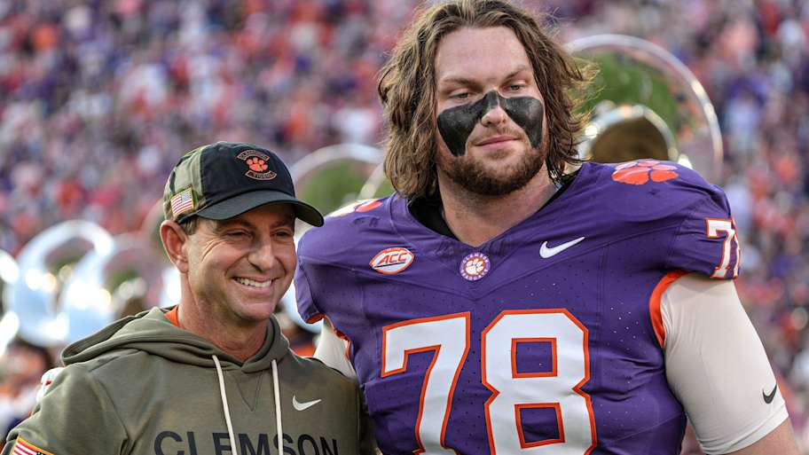 Clemson OL Blake Miller becomes Clemson’s career leader in key stat