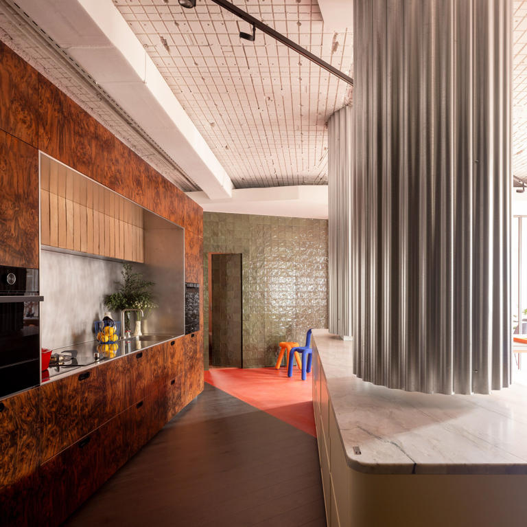 Tabula Studio combines bold red floors and trompe l'oeil details in ...