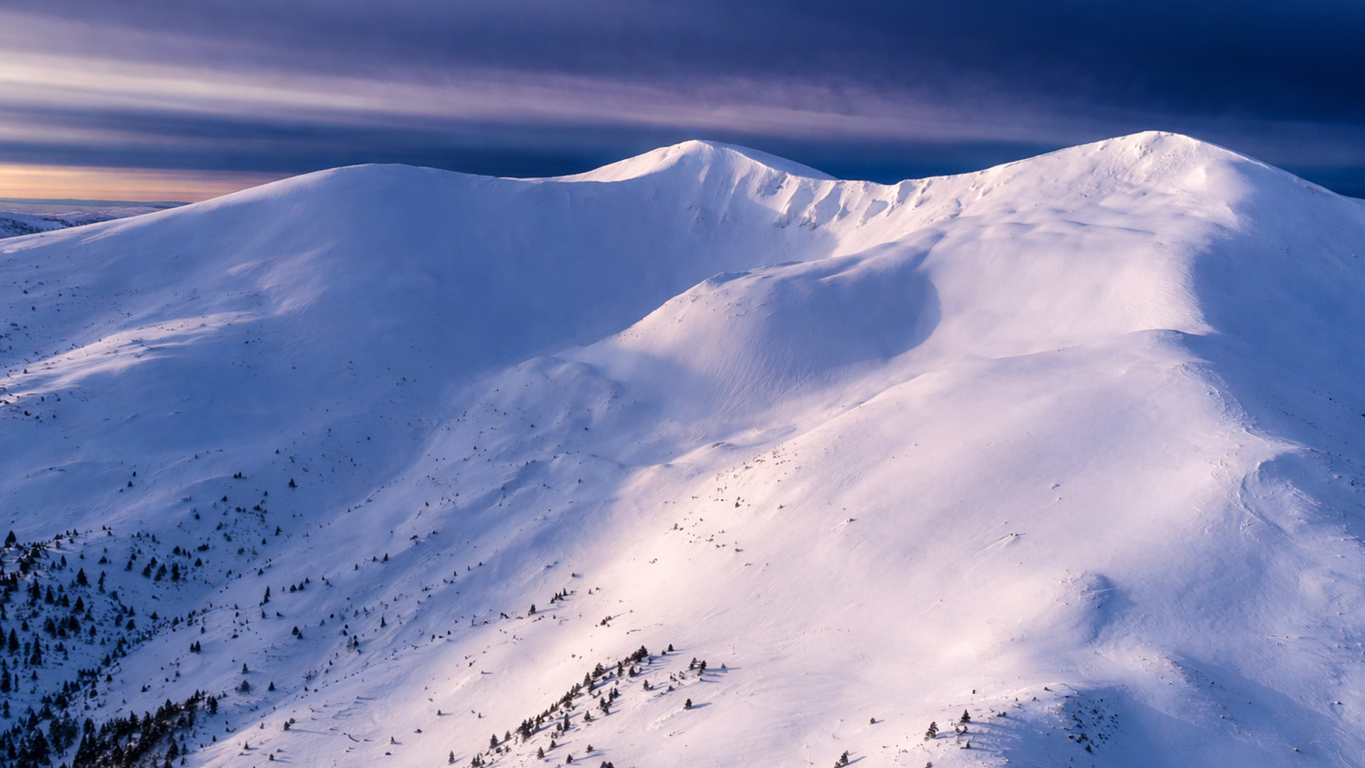Endless snow in Ukraine