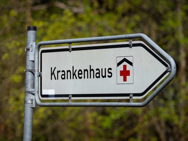 Krankenhäuser sollen kriegstauglich werden – Beschäftigte protestieren