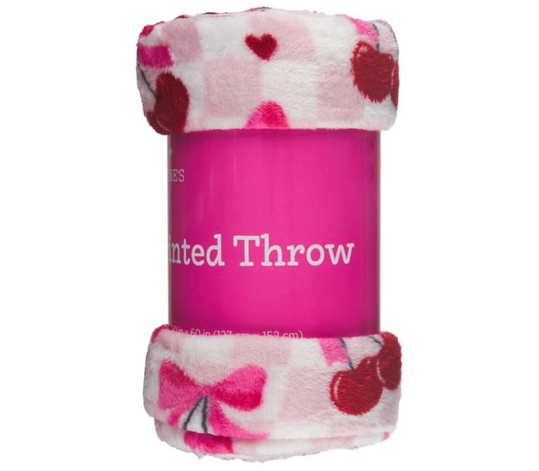 11 best new Dollar General Valentine's finds hitting shelves this week