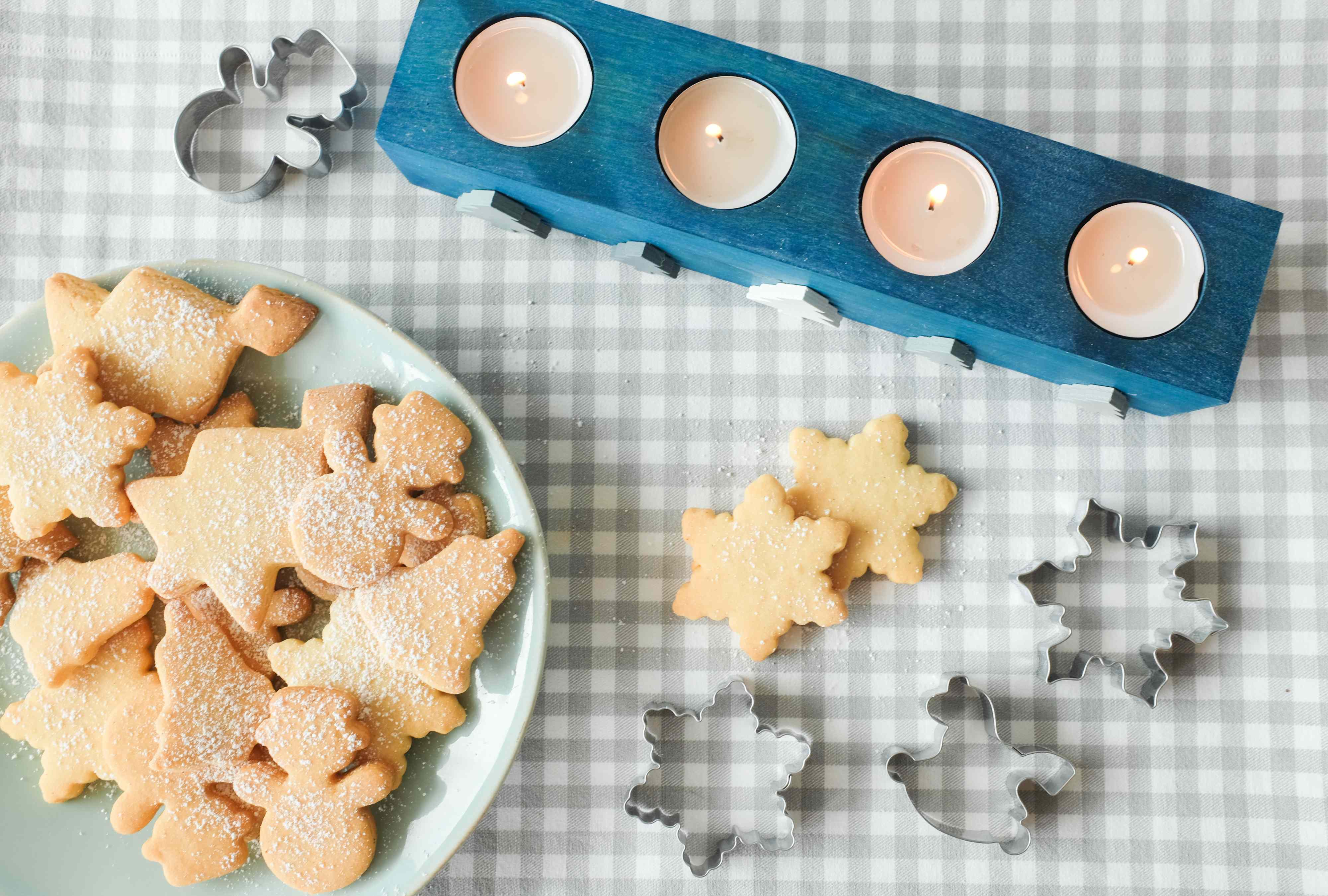 Don't pack away your holiday cookie cutters yet—use them to make wax ...