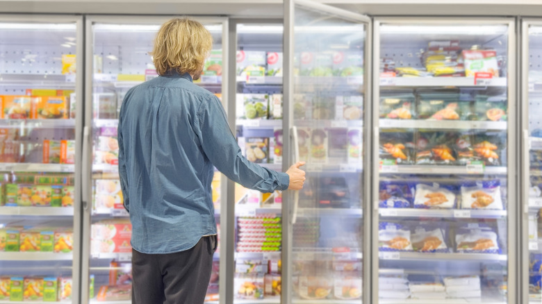 12 foods you should never buy frozen