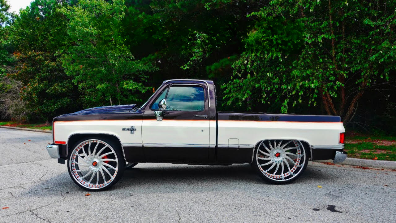 His friend wants him to work on this ’86 Chevy truck