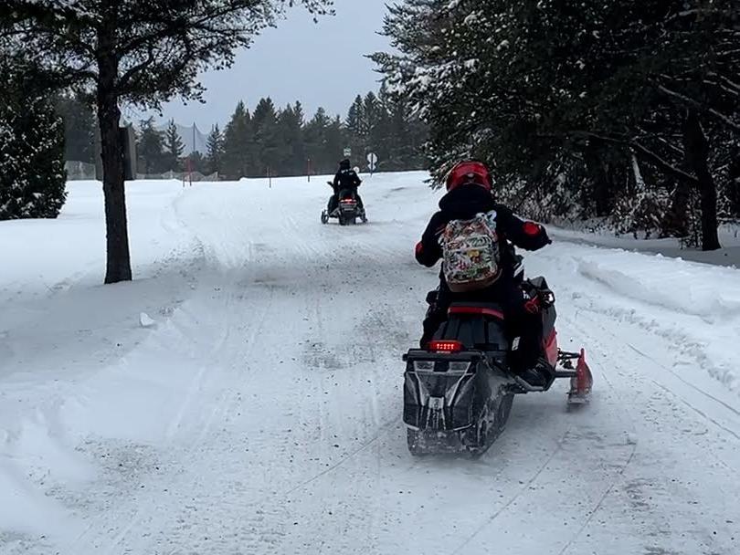 Motoneige : la saison prend son envol lentement et avec un peu d’avance