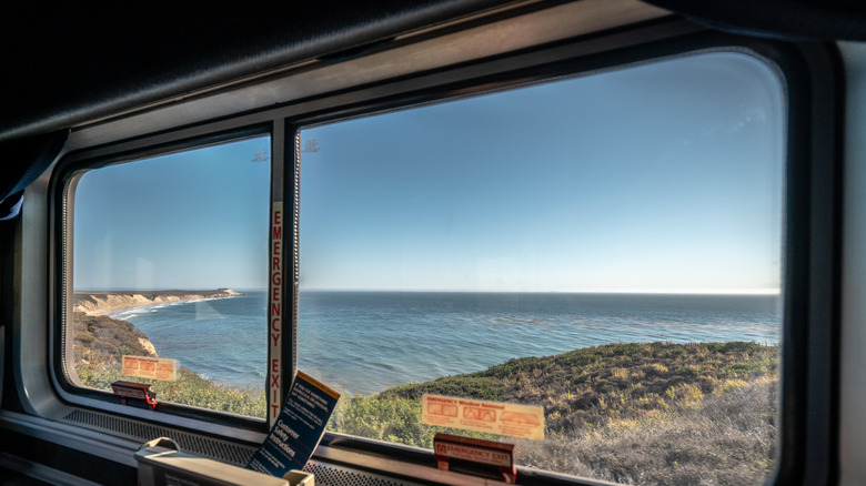 The best scenic long-distance train trips to take in the US