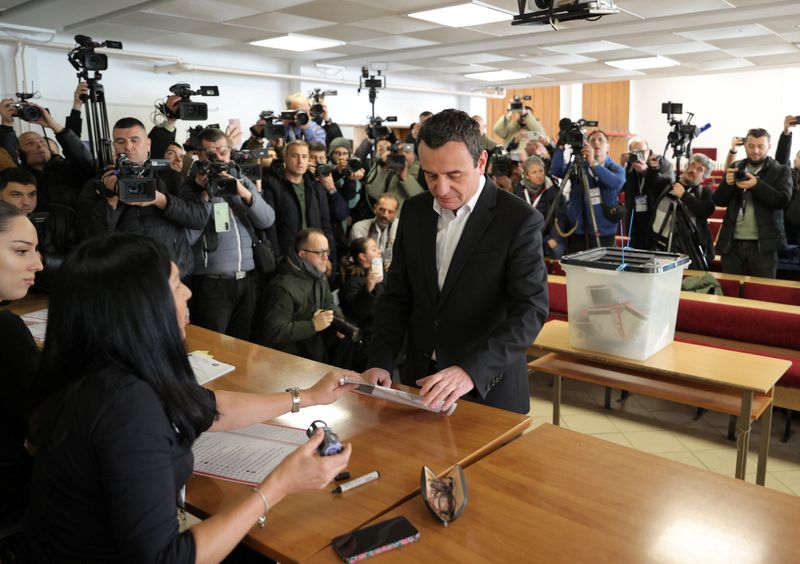 Kosovo goes to polls in bid to end year-long political impasse
