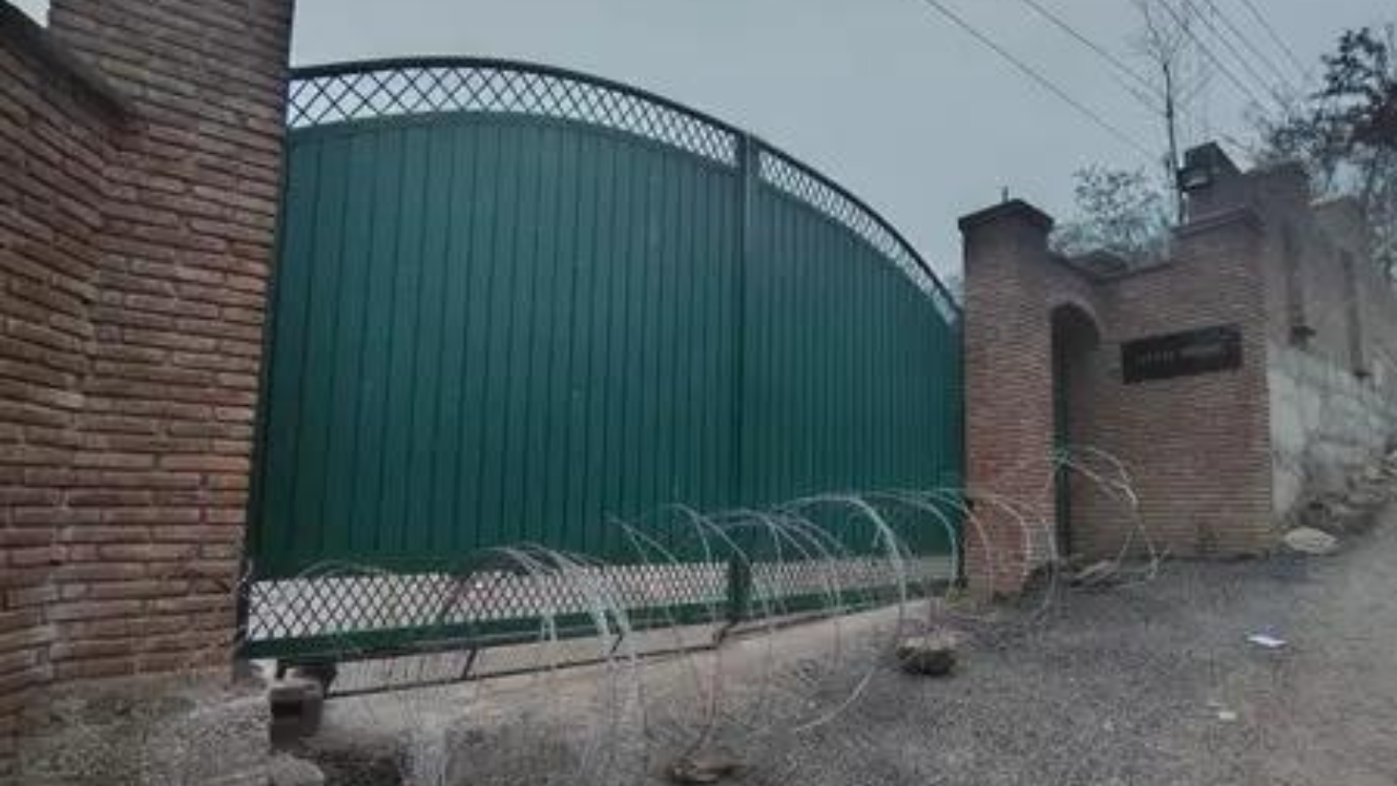 J&K: NC’s Aga Ruhullah Mehdi, PDP’s Waheed Parra, Iltija Mufti detained ...