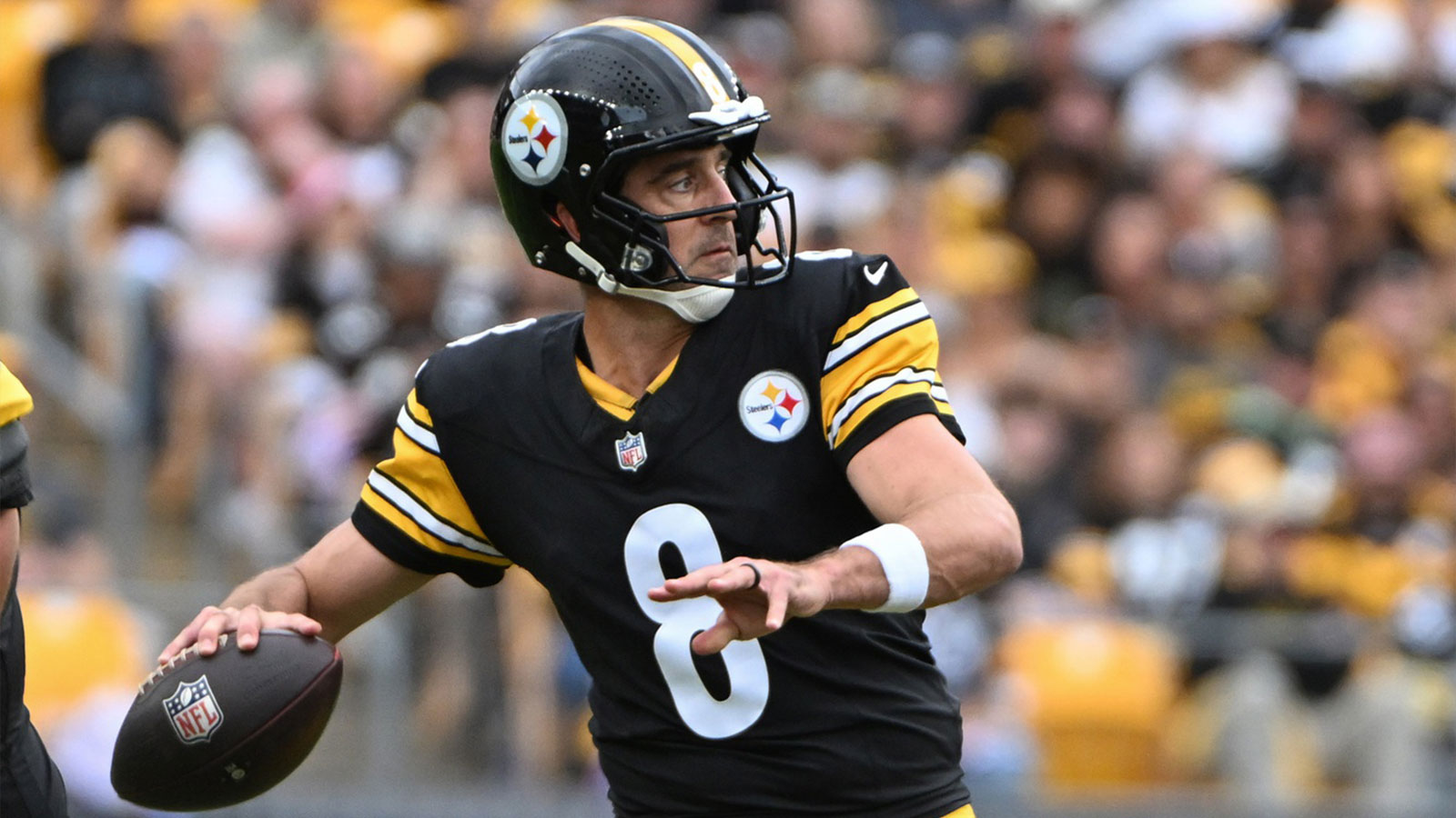 Steelers’ Aaron Rodgers faces Shedeur Sanders 20 years after playing in ...