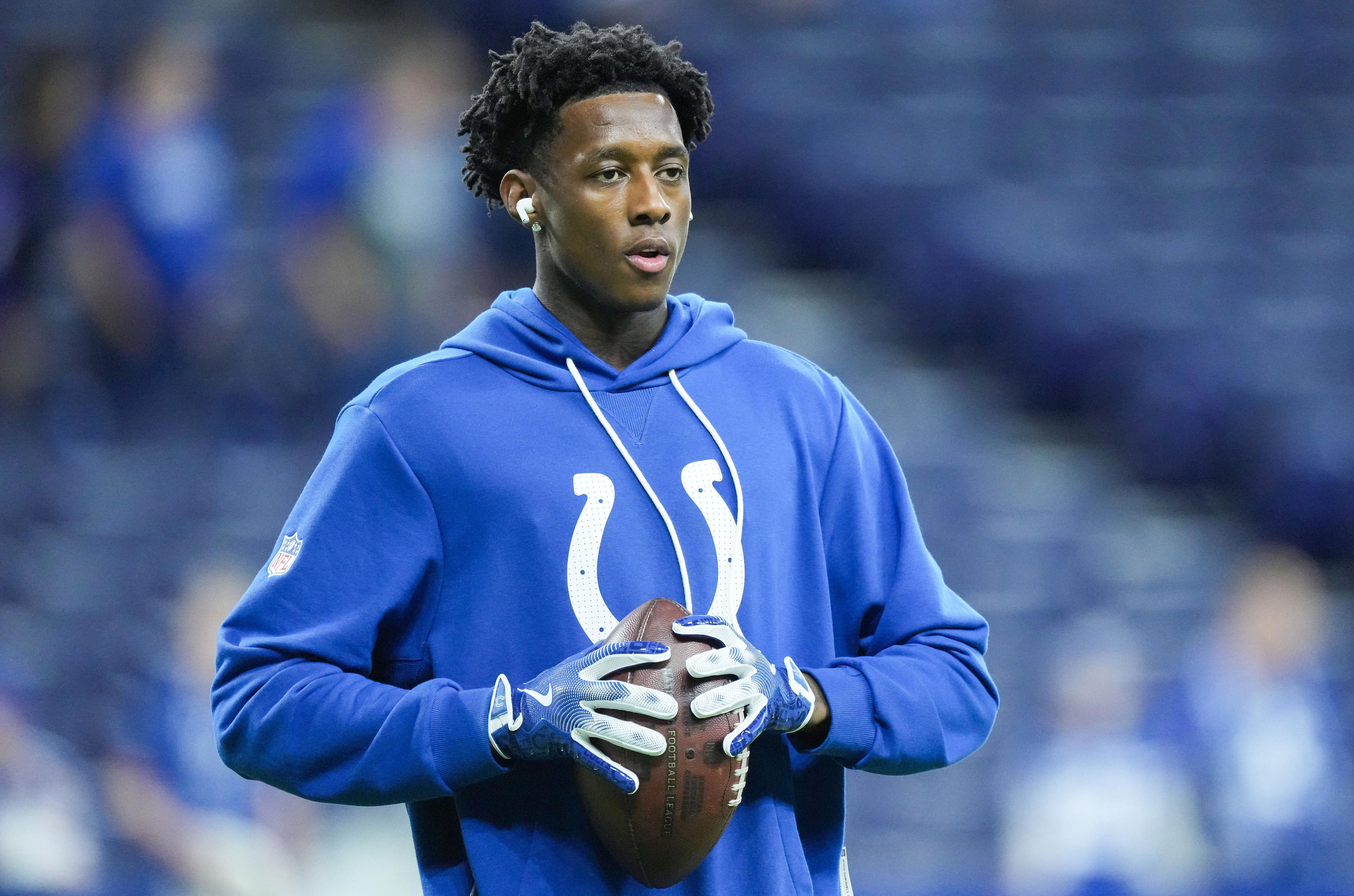 Colts CB Sauce Gardner's calf tightened, taken out of game vs Jaguars