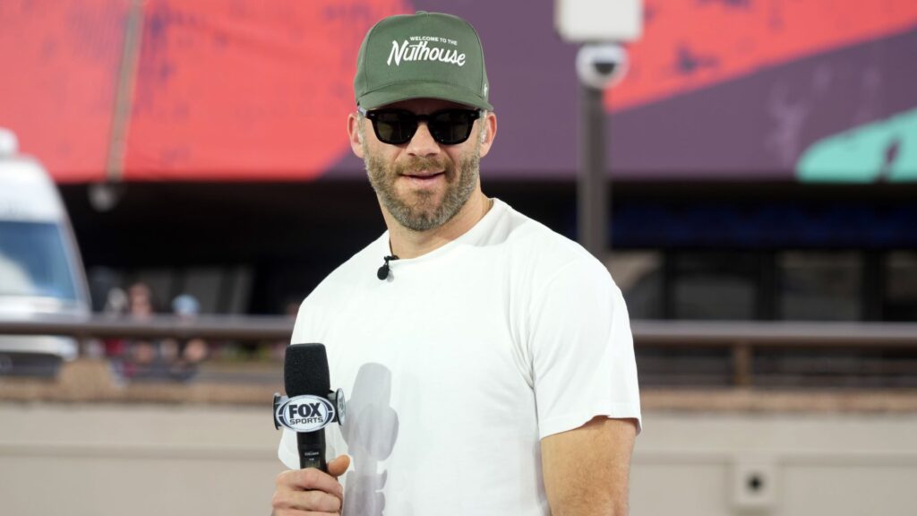 Patriots icon Julian Edelman pinpoints key to Mike Vrabel’s coaching ...