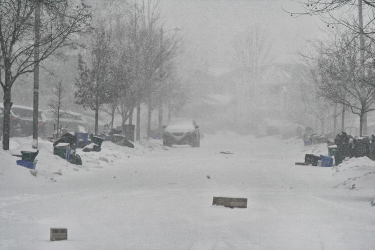 National Weather Service issues 'stay inside' warning as 36 inches of ...