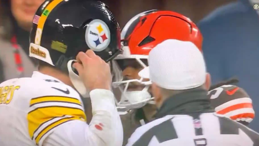 Aaron Rodgers seen having heated moment with Browns player after game ...