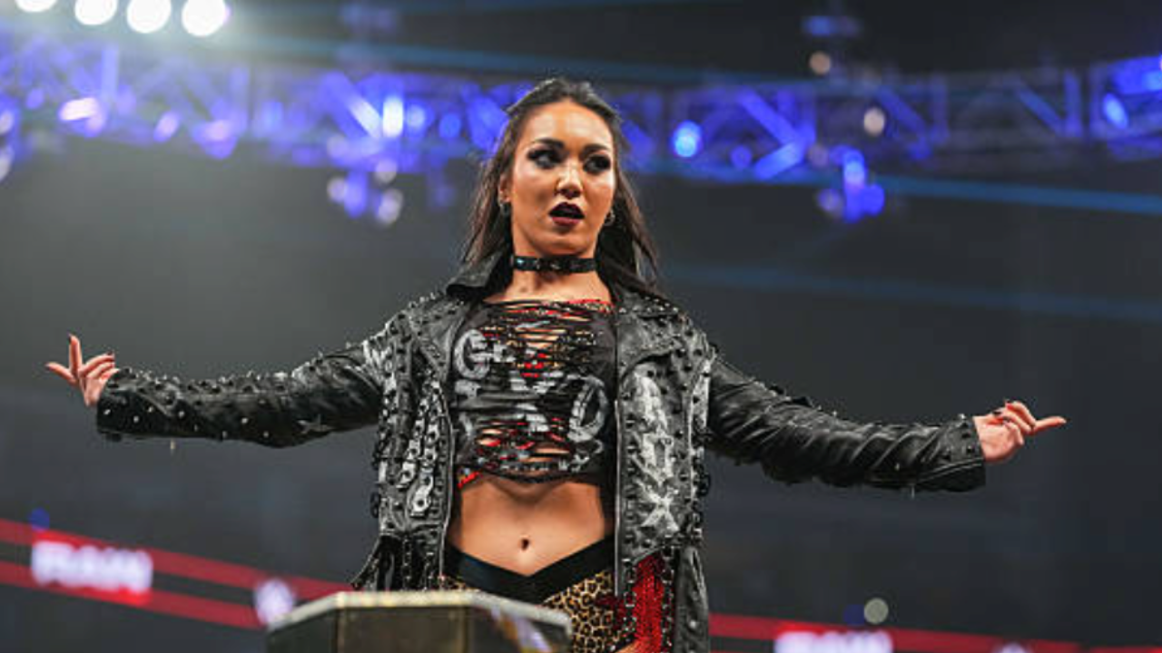 Roxanne Perez net worth in 2025: WWE earnings, contracts, endorsements ...