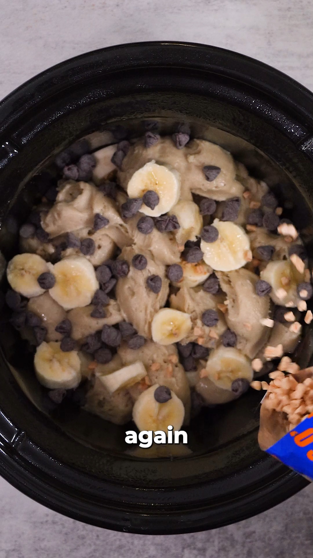 Crock Pot chocolate chip banana cake