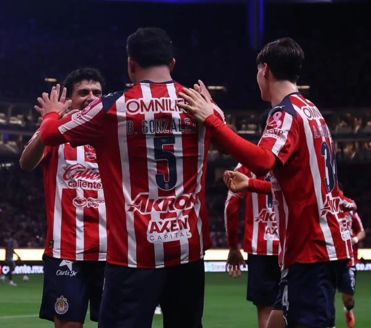 Chivas demuestra que es un fenómeno en Irapuato