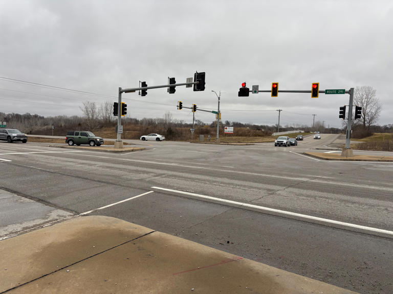 20-year-old charged with DWI in crash that killed Kansas City woman