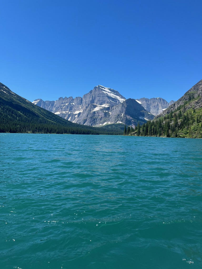 Glacier National Park red bus tour: A review