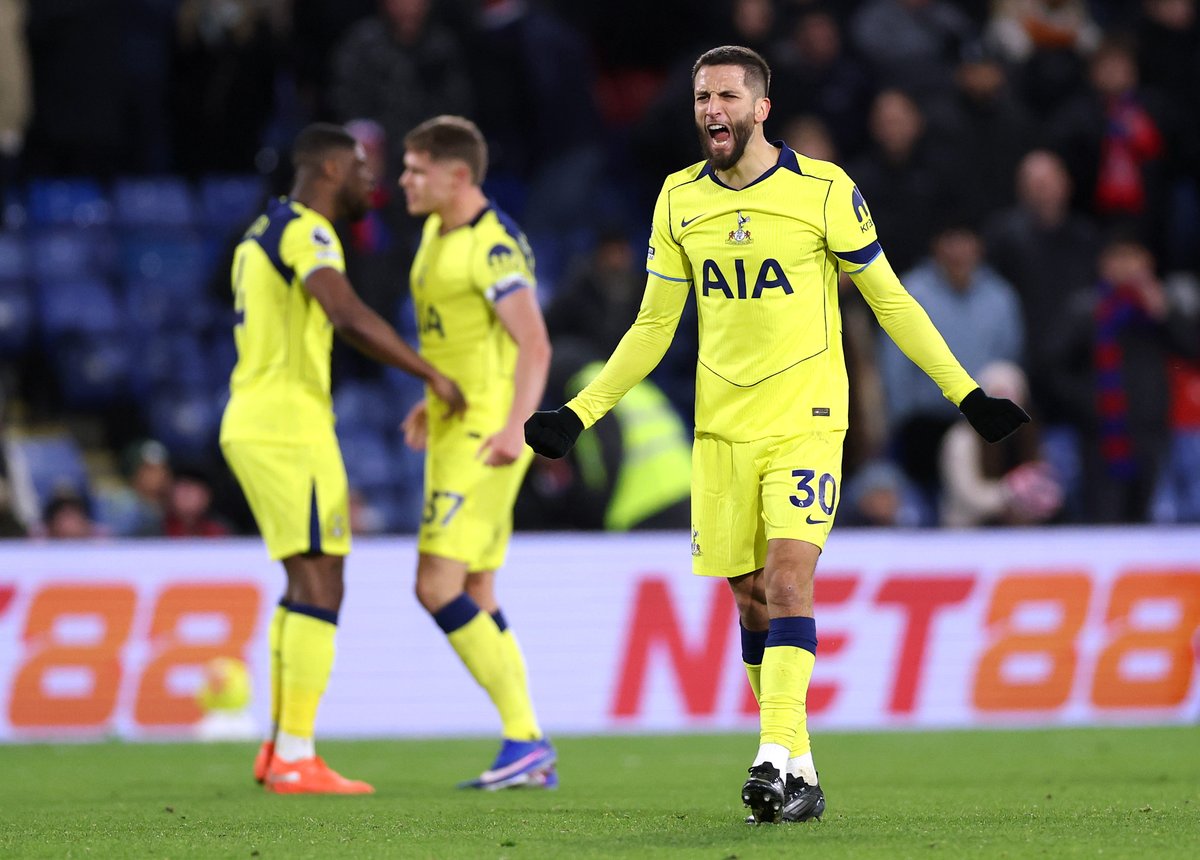 Three things we learned from Spurs victory as Frank's side mature