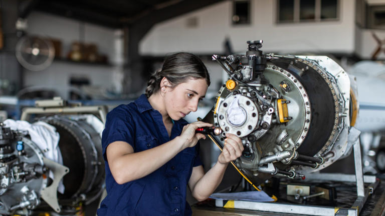 2026’s 10 highest paying, fast-growing jobs that don’t require a ...