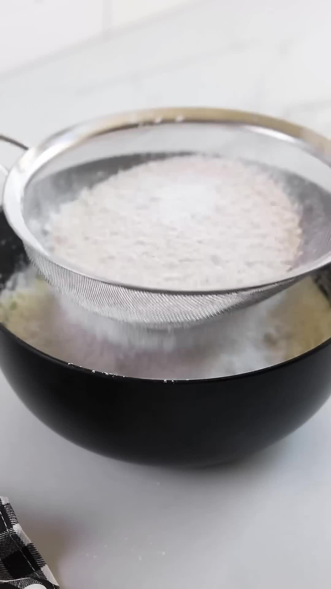 How to make simple vanilla loaf cake