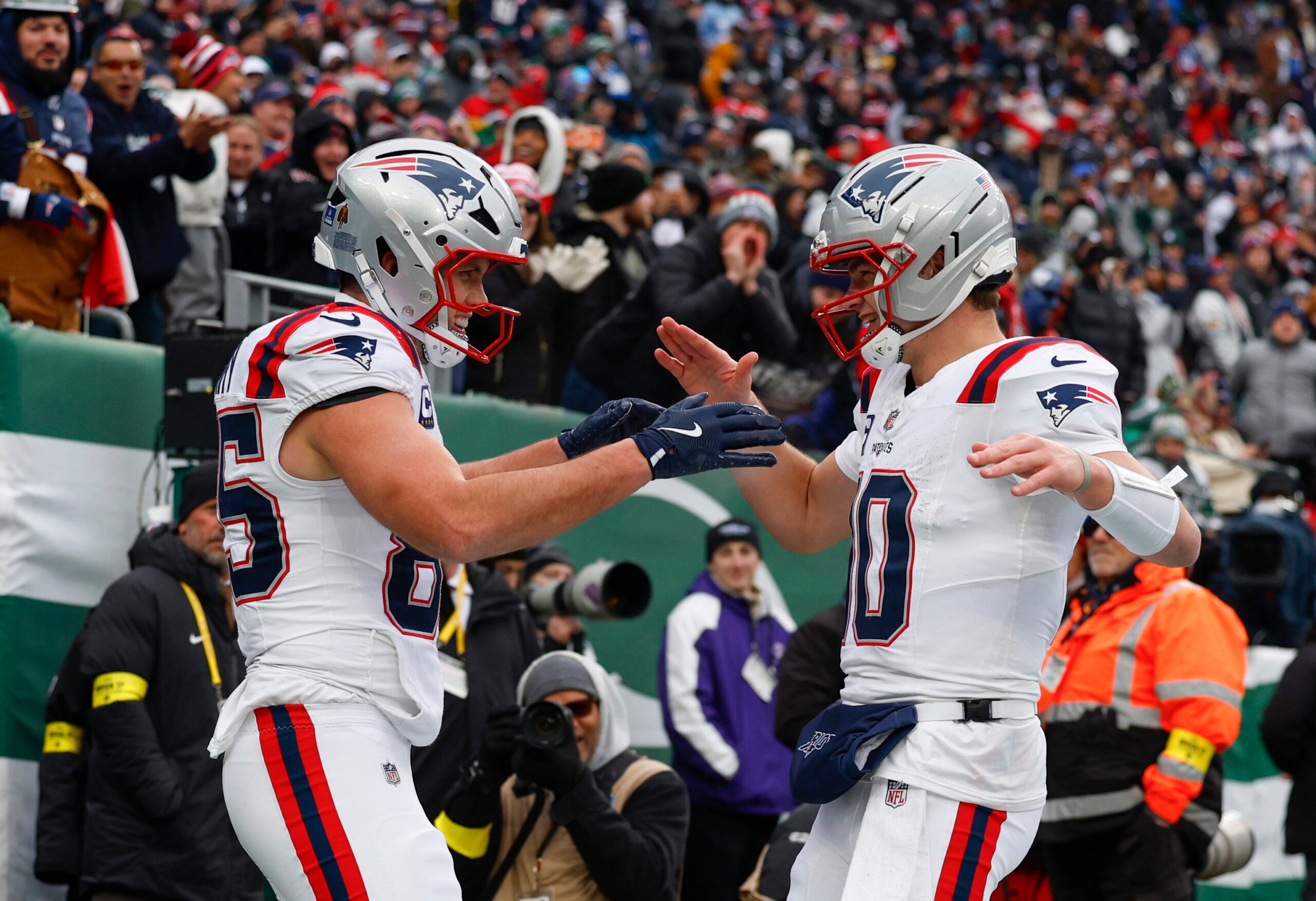 Patriots 42, Jets 10 (4th): Maye’s day is over in 3rd quarter