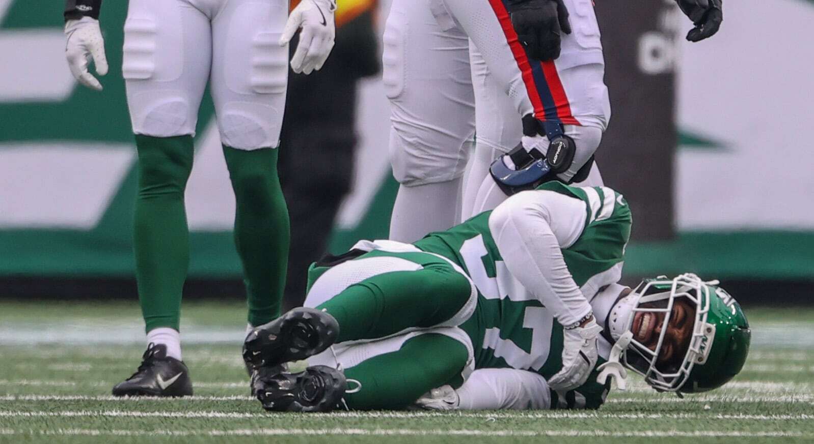 Jets brutal loss to Patriots is more proof of move they must make this ...