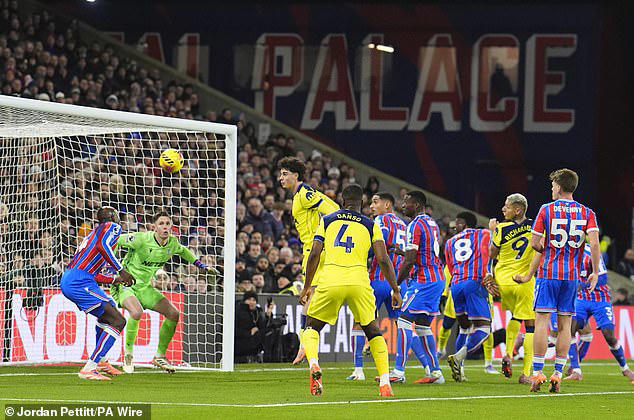 Crystal Palace 0-1 Tottenham: Spurs lift the pressure on Thomas Frank ...