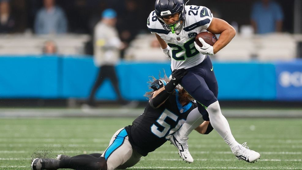 Seahawks close in on NFC's top seed with 27-10 win over Panthers