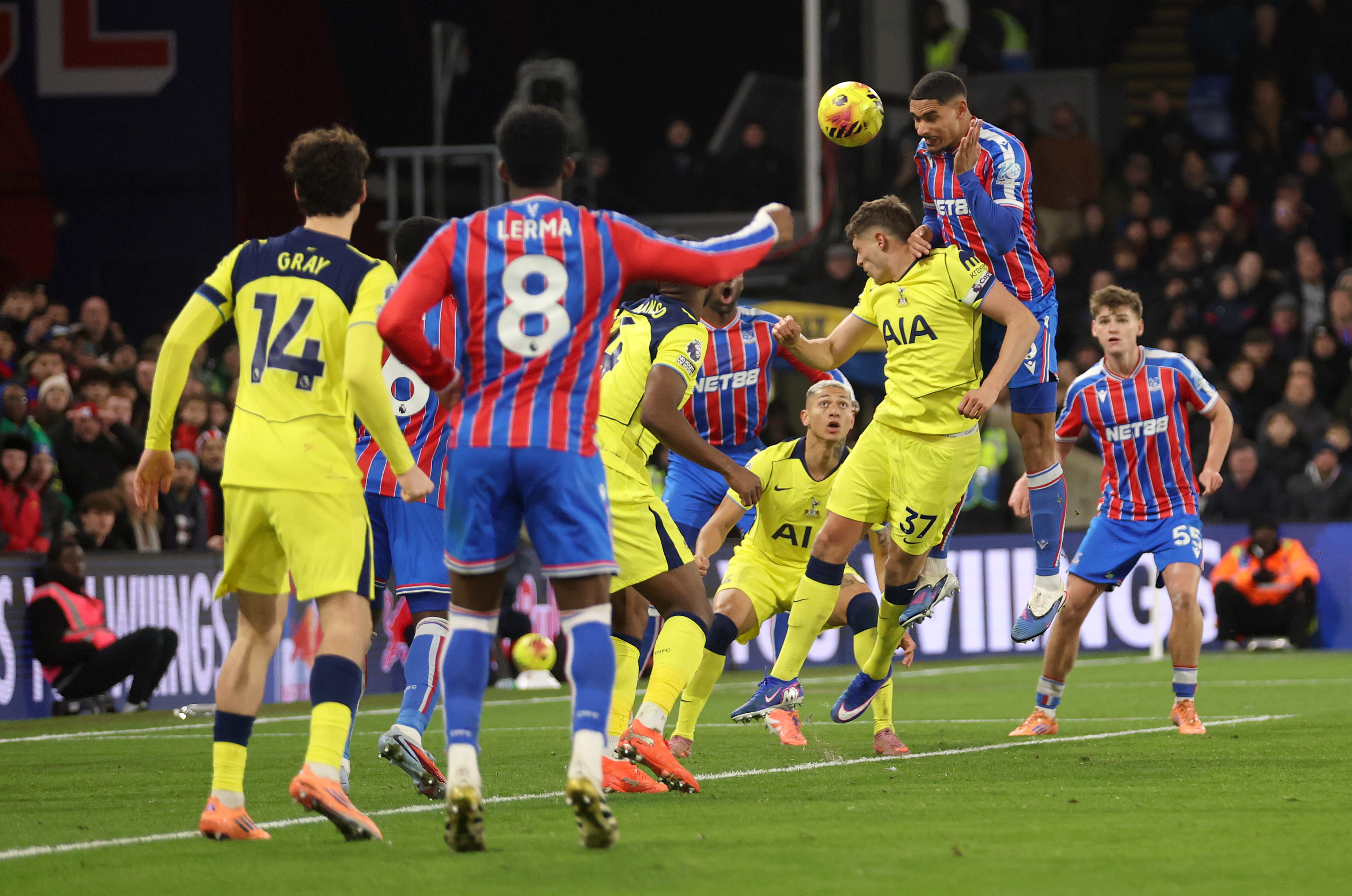 Crystal Palace player ratings: 'Imperious' 8/10 but 5/10 drops 'first ...