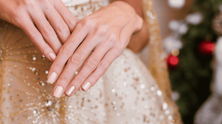 Qué color de uñas usar en Año Nuevo y su significado para atraer suerte ...