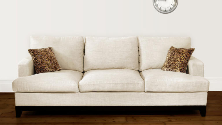 Start small with this bold living room print trend in 2026