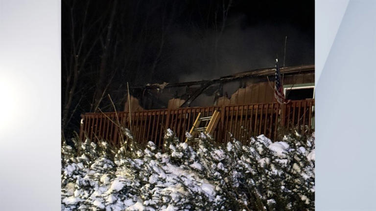 Multiple fire crews battle structure fire in Hunter