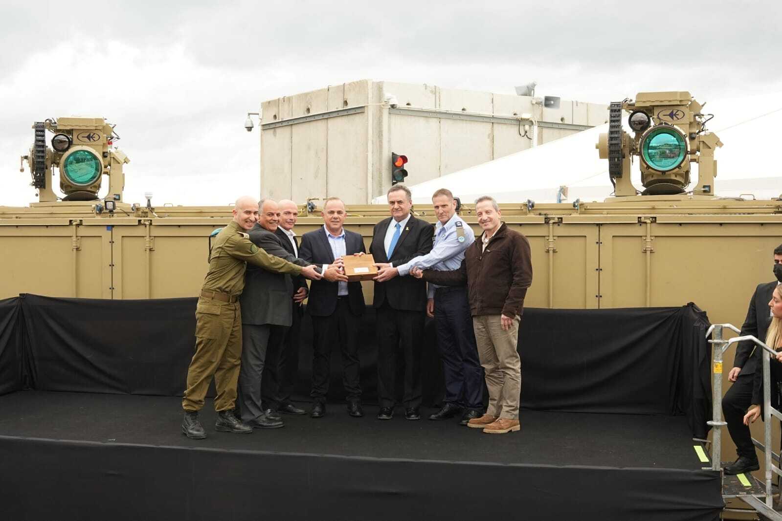 Defense Ministry hands IDF first combat-ready Iron Beam laser ...