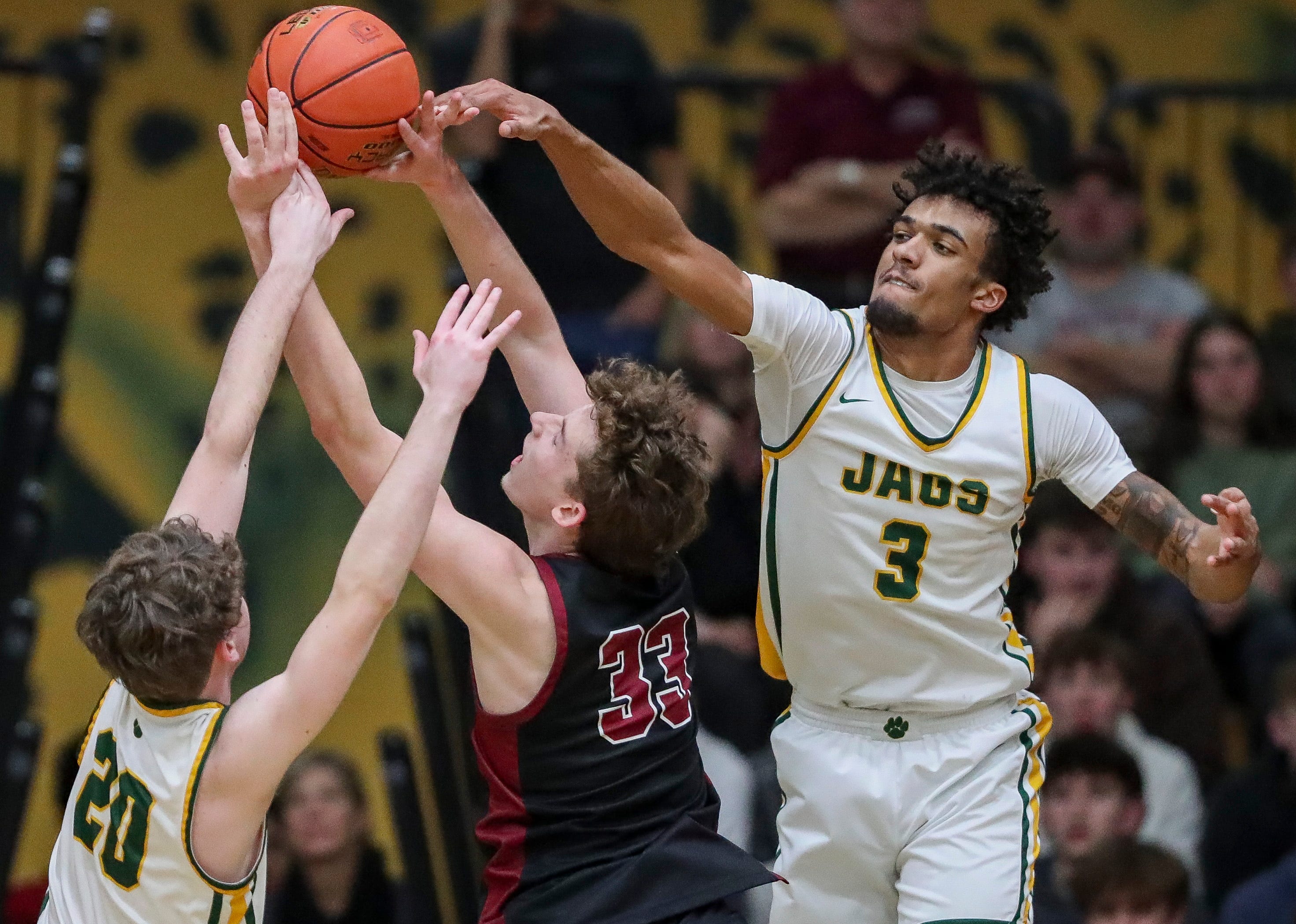 Green Bay's Amari Allen pulls out of 2026 NBA Draft, returns to Alabama