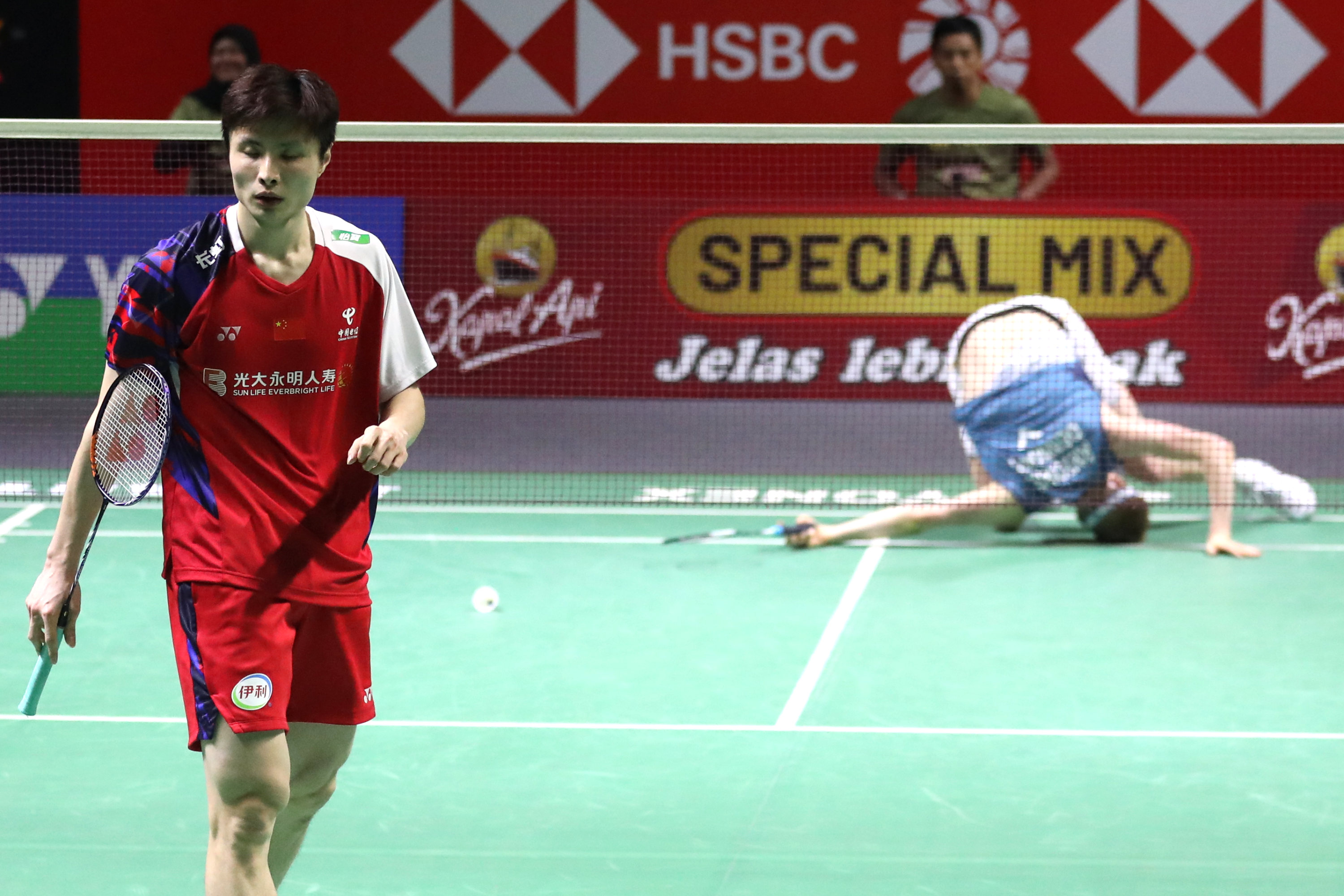 Kejutan Singapore Open 2026: Kunlavut Vitidsarn tersisih, Shi Yu Qi ...