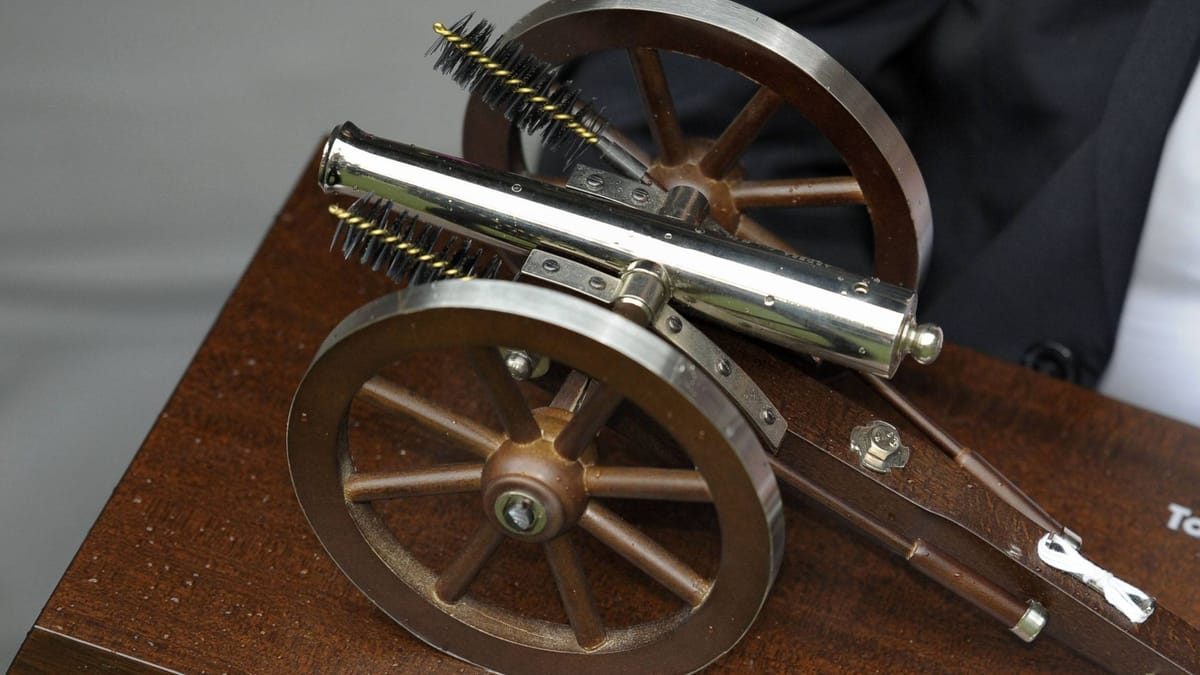 Werder-Legende kauft Torjägerkanone zurück