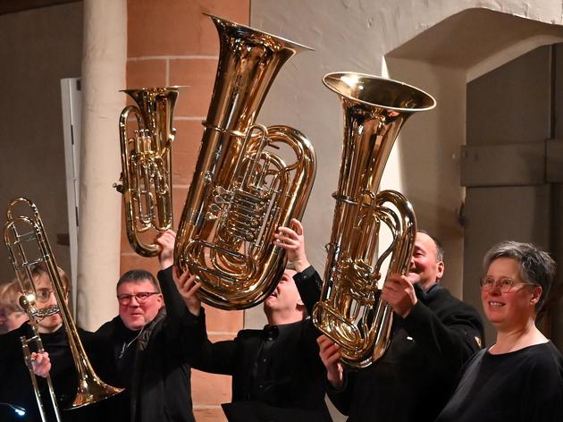Da Capo und Bläserchor begeistern mehr als 400 Besucher in Frankenberg