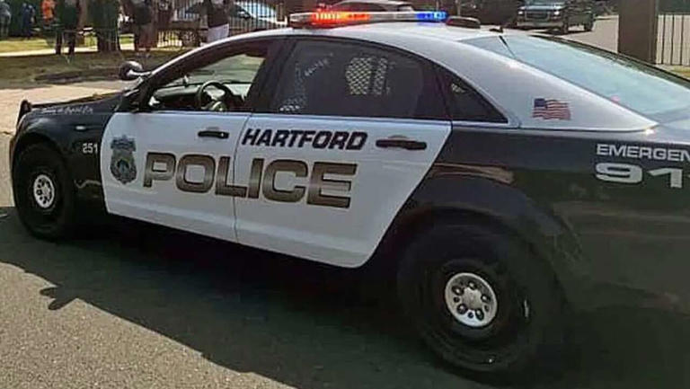 Teacher injured, 4 students arrested in fight at Hartford high school ...