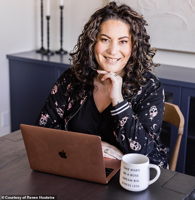 Mindset coach who works with top CEOs shares tips to combating self doubt