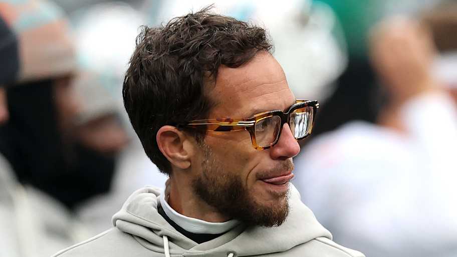 Mike McDaniel may be the reason the Dolphins fall short again in 2026