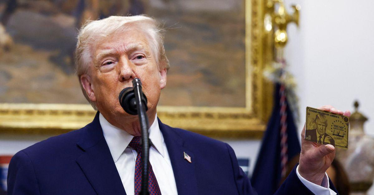 Jimmy Kimmel to end late-night talk show in 2027 — with frenemy Donald ...