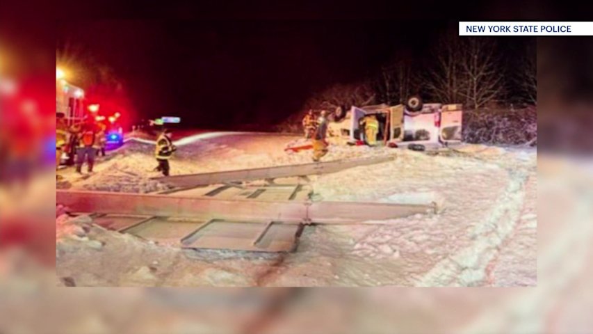 14 hospitalized in Saugerties rollover van crash