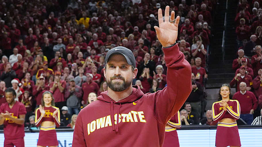 Iowa State Cyclones reportedly hire two new offensive coaches