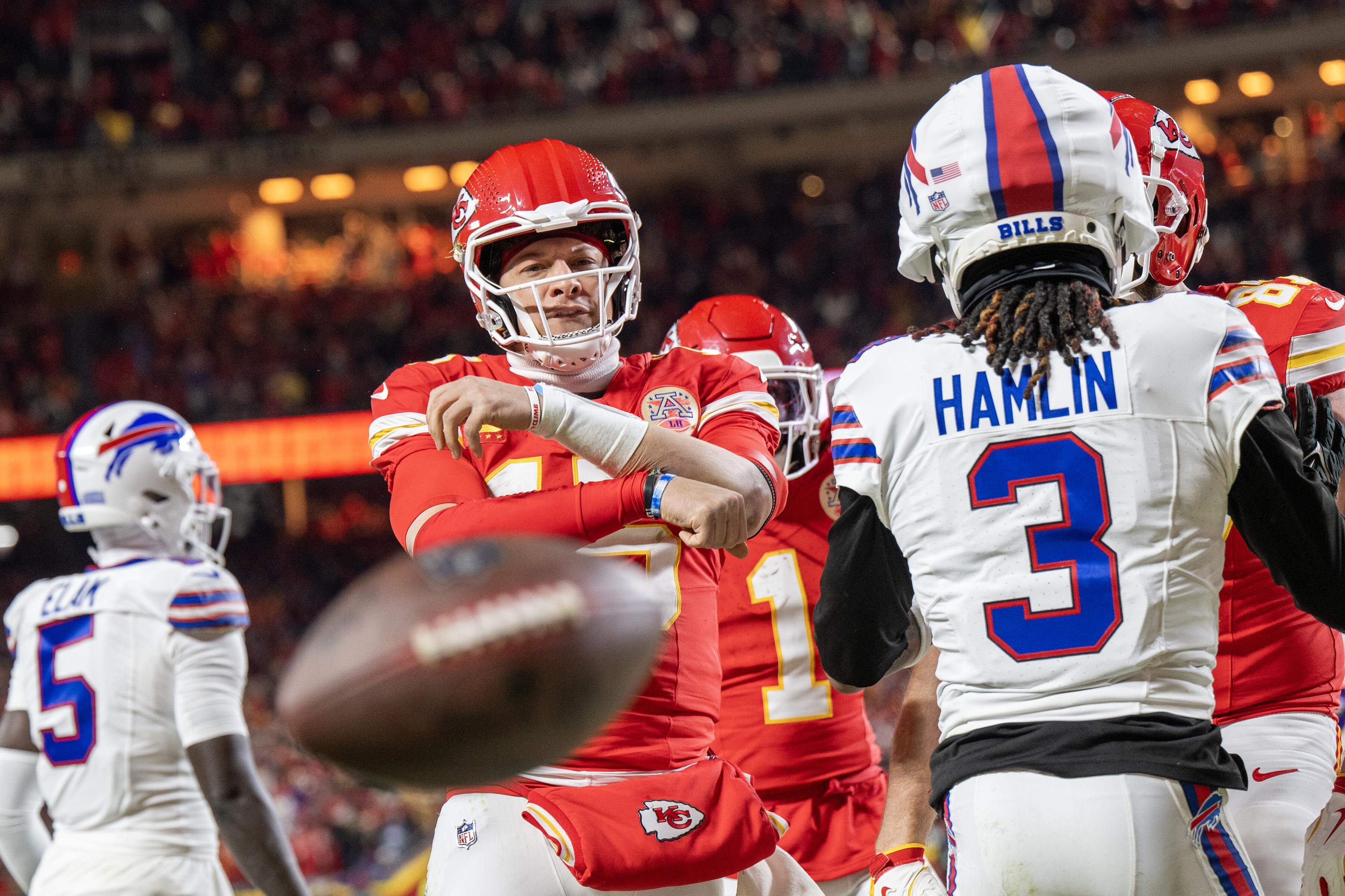 ESPN's 'ragebait' graphic about the Chiefs triggers fans in KC and ...