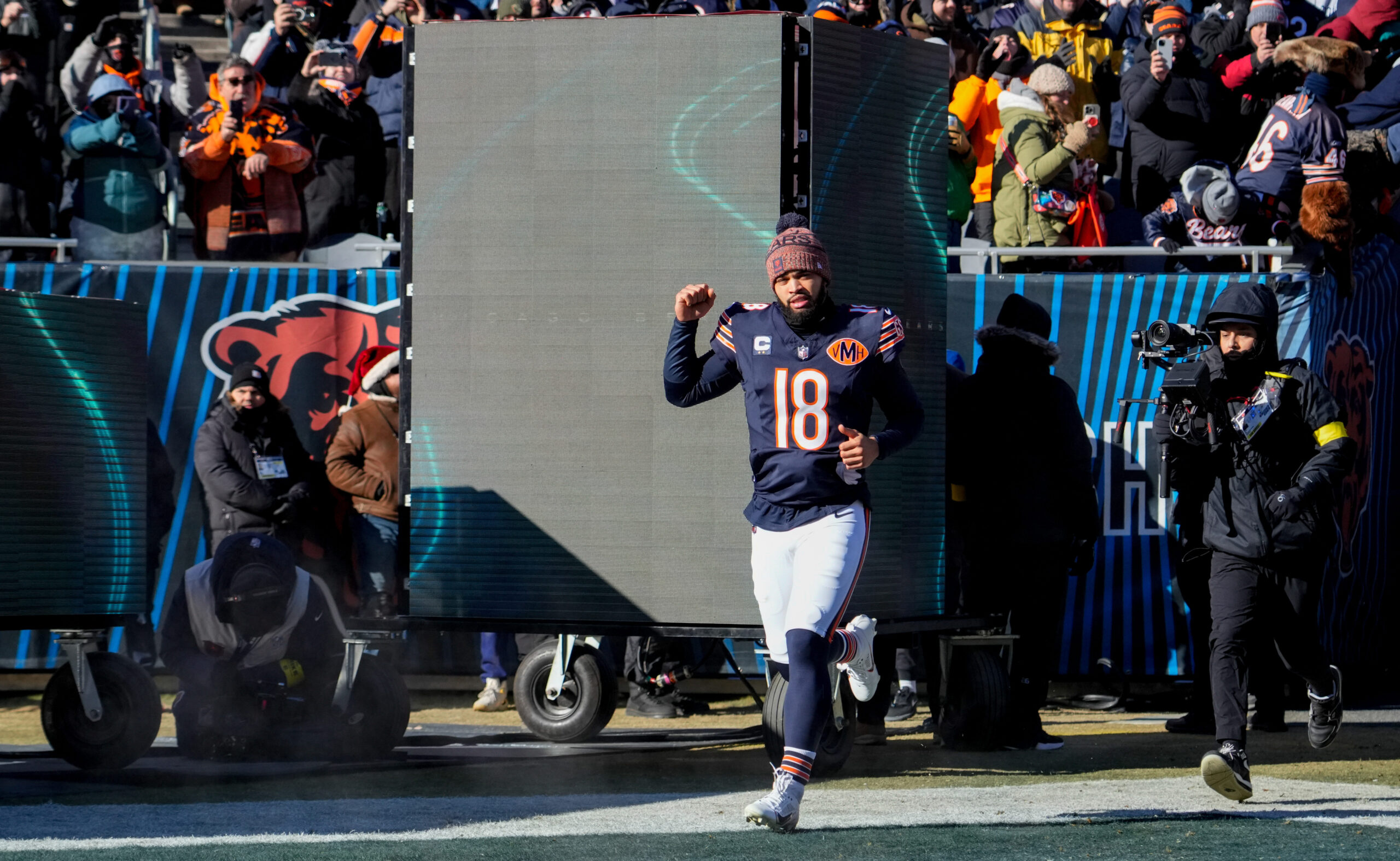 49ers’ Kyle Shanahan sends strong message to Caleb Williams ahead of ...