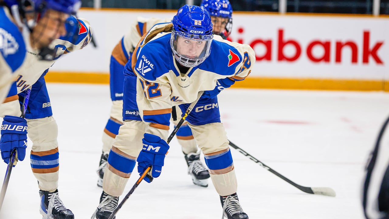 PWHL mic'd up: Vancouver Goldeneyes' Abby Boreen